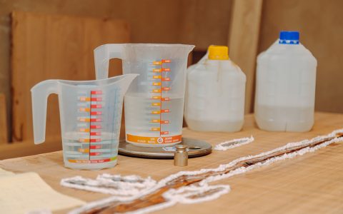 Plywood Glue: Phenolic, Melamine, UF, and MUF Resin Systems Explained
