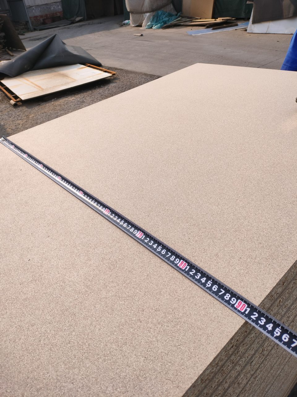 Thick-Core Particleboard